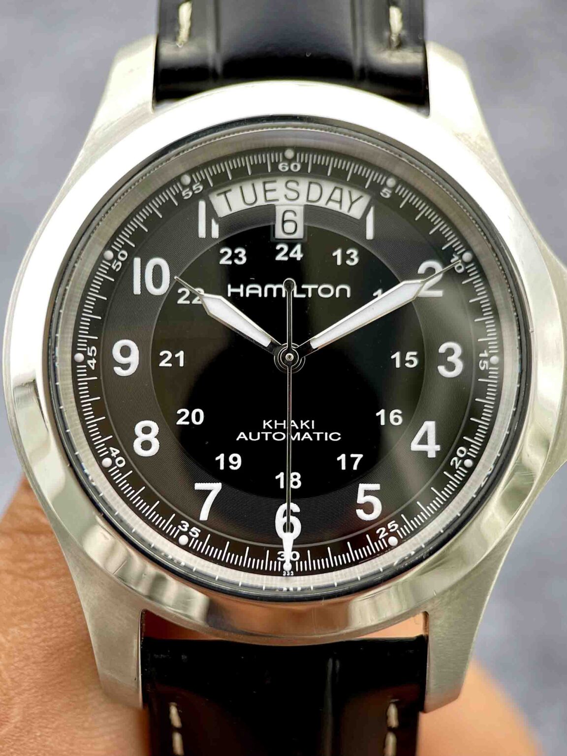 Hamilton Khaki Field King H644550 Black Daydate 40mm - Used